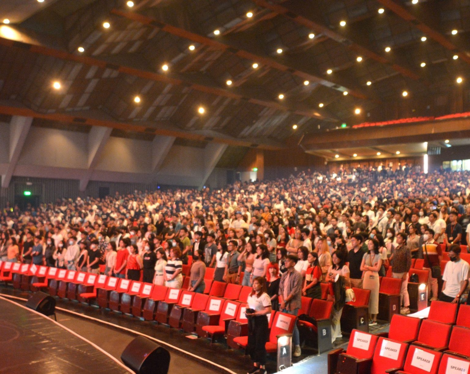 More than 300 UPD students graduate summa cum laude - University of the ...